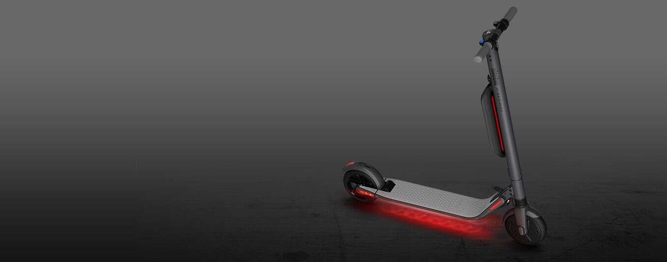 Segway Ninebot ES4 Electric KickScooter Review 2023: Best For Commuters?